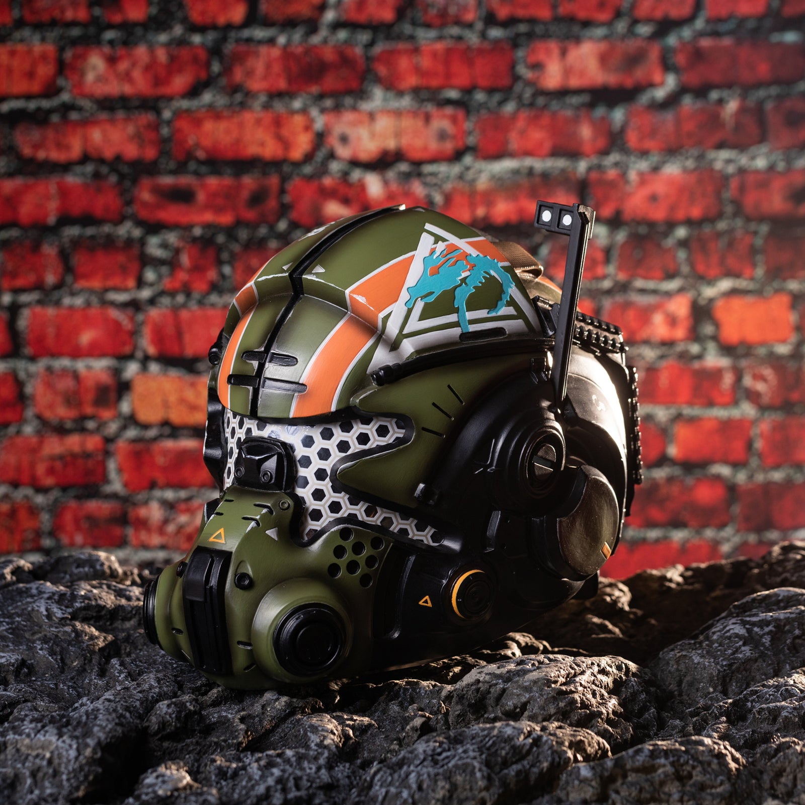 Titanfall 2 Jack Cooper Game Resin Helmet LED Glow Halloween