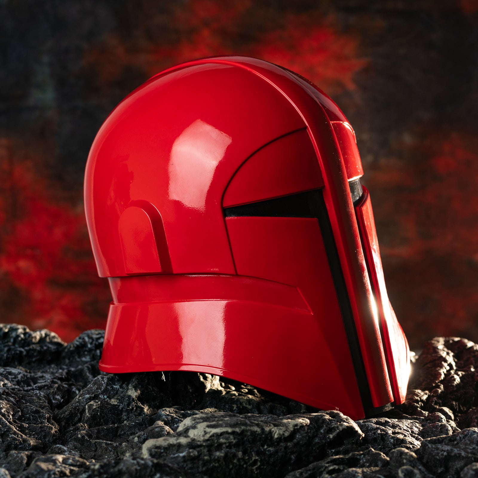 Imperial Royal Guard Helmet - Mandalorian Replica Prop - Adult Hallowe